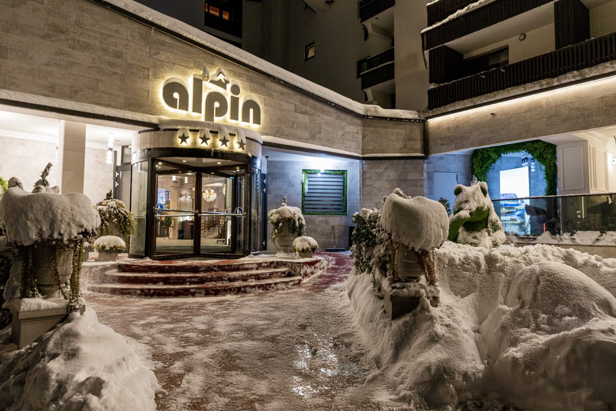 Hotel Alpin - Alpin Resort Poiana Brașov- Sejur la Munte